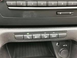 Zils BMW X1 2012 Kuldīga, ar dzinēja tilpumu 2.00 L un nobraukumu 244 tūkst. km par 9600 €, foto 16 vietnē AUTOMOTO.COM.LV