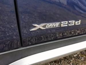 Zils BMW X1 2012 Kuldīga, ar dzinēja tilpumu 2.00 L un nobraukumu 244 tūkst. km par 9600 €, foto 28 vietnē AUTOMOTO.COM.LV