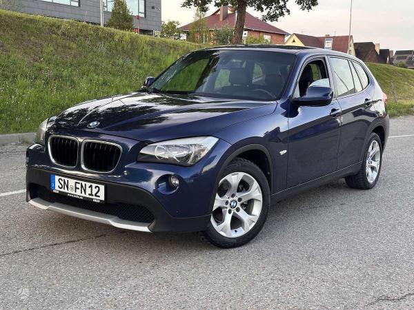 Zils BMW X1 2012 Panevēža, ar dzinēja tilpumu 2.00 L un nobraukumu 198 tūkst. km par 7250 €, foto 1 vietnē AUTOMOTO.COM.LV