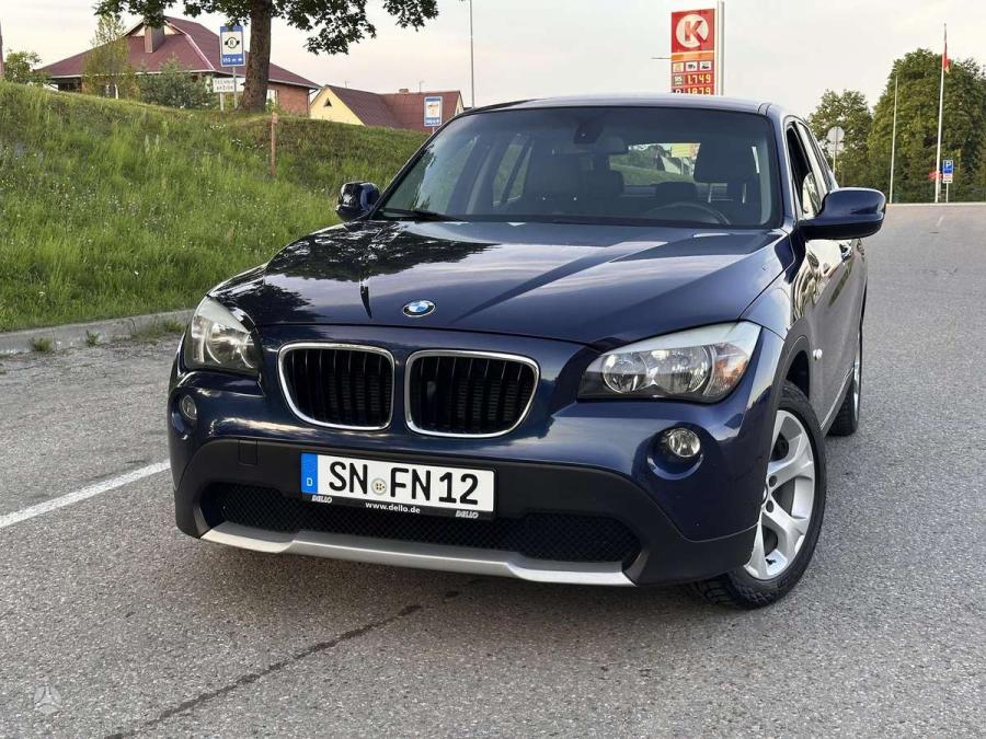Zils BMW X1 2012 Panevēža, ar dzinēja tilpumu 2.00 L un nobraukumu 198 tūkst. km par 7250 €, foto 4 vietnē AUTOMOTO.COM.LV