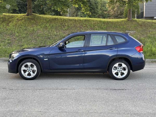 Zils BMW X1 2012 Panevēža, ar dzinēja tilpumu 2.00 L un nobraukumu 198 tūkst. km par 7250 €, foto 5 vietnē AUTOMOTO.COM.LV