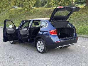 Zils BMW X1 2012 Panevēža, ar dzinēja tilpumu 2.00 L un nobraukumu 198 tūkst. km par 7250 €, foto 9 vietnē AUTOMOTO.COM.LV