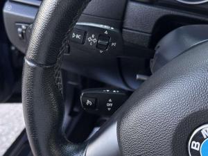 Zils BMW X1 2012 Panevēža, ar dzinēja tilpumu 2.00 L un nobraukumu 198 tūkst. km par 7250 €, foto 22 vietnē AUTOMOTO.COM.LV