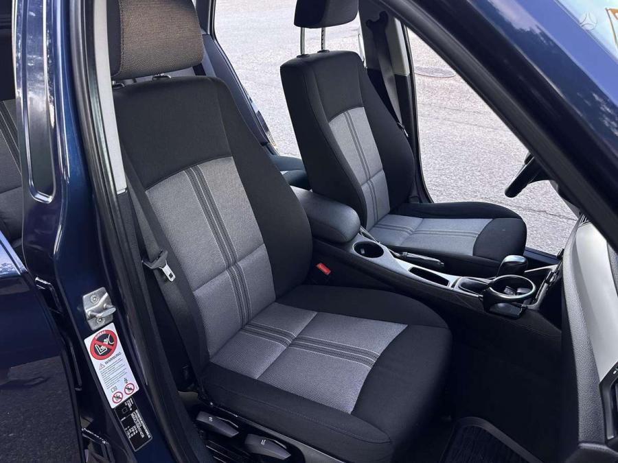 Zils BMW X1 2012 Panevēža, ar dzinēja tilpumu 2.00 L un nobraukumu 198 tūkst. km par 7250 €, foto 29 vietnē AUTOMOTO.COM.LV