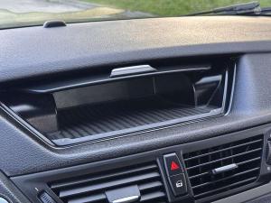 Zils BMW X1 2012 Panevēža, ar dzinēja tilpumu 2.00 L un nobraukumu 198 tūkst. km par 7250 €, foto 32 vietnē AUTOMOTO.COM.LV