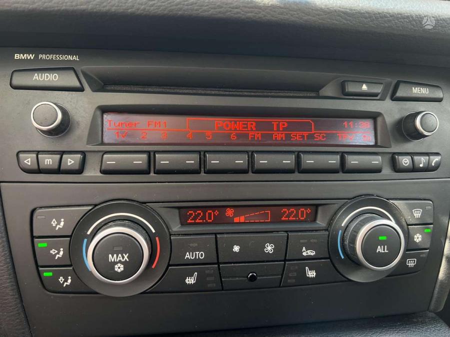 Zils BMW X1 2012 Kauņa, ar dzinēja tilpumu 2.00 L un nobraukumu 306 tūkst. km par 6999 €, foto 15 vietnē AUTOMOTO.COM.LV