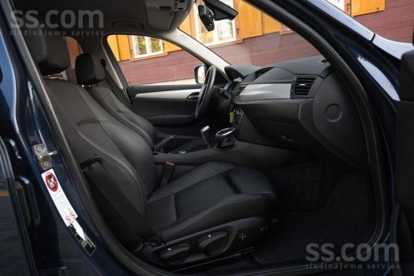 Blue BMW X1 2012 in Jelgava, with an engine capacity of 2.00 L and mileage of 0 thousand km for 5990 €, photo 7 on AUTOMOTO.COM.LV