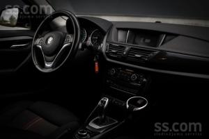 Zils BMW X1 2013 Rīga, ar dzinēja tilpumu 2.00 L un nobraukumu 276 tūkst. km par 10990 €, foto 13 vietnē AUTOMOTO.COM.LV