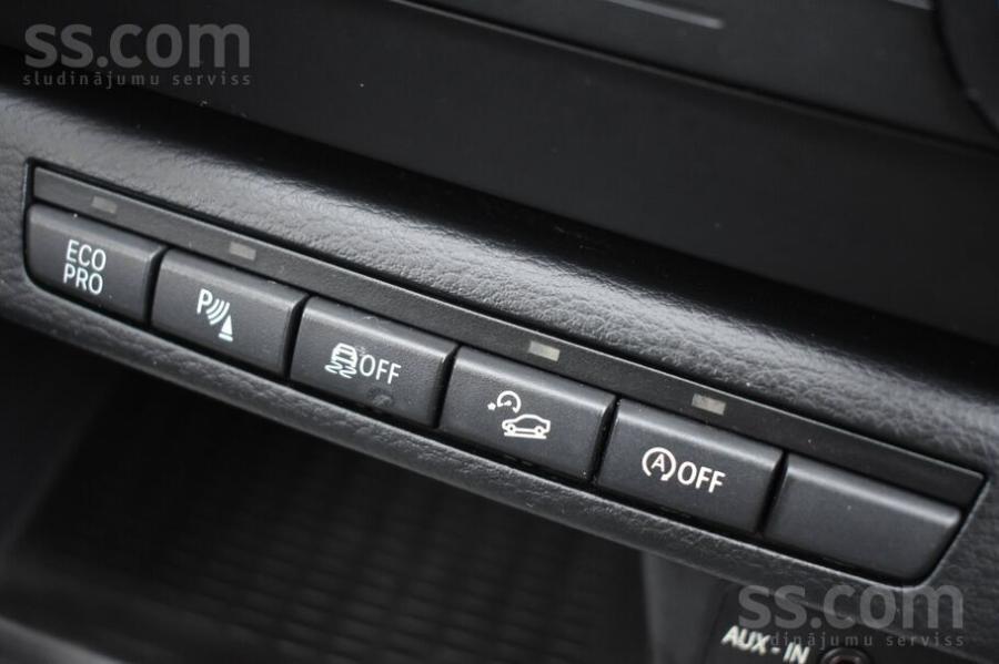 Zils BMW X1 2013 Talsi, ar dzinēja tilpumu 2.00 L un nobraukumu 229 tūkst. km par 8300 €, foto 13 vietnē AUTOMOTO.COM.LV