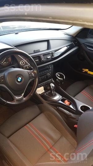 Blue BMW X1 2013 in Riga, with an engine capacity of 2.00 L and mileage of 215 thousand km for 8500 €, photo 6 on AUTOMOTO.COM.LV