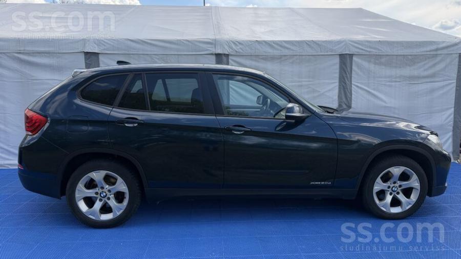 Zils BMW X1 2013 Liepāja, ar dzinēja tilpumu 2.00 L un nobraukumu 236 tūkst. km par 9000 €, foto 3 vietnē AUTOMOTO.COM.LV