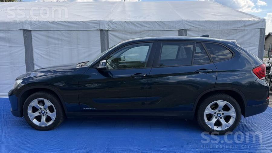 Zils BMW X1 2013 Liepāja, ar dzinēja tilpumu 2.00 L un nobraukumu 236 tūkst. km par 9000 €, foto 5 vietnē AUTOMOTO.COM.LV
