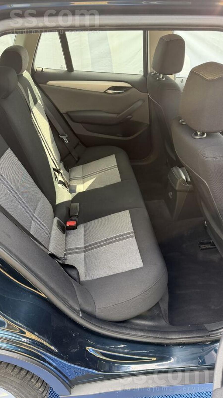 Zils BMW X1 2013 Liepāja, ar dzinēja tilpumu 2.00 L un nobraukumu 236 tūkst. km par 9000 €, foto 10 vietnē AUTOMOTO.COM.LV
