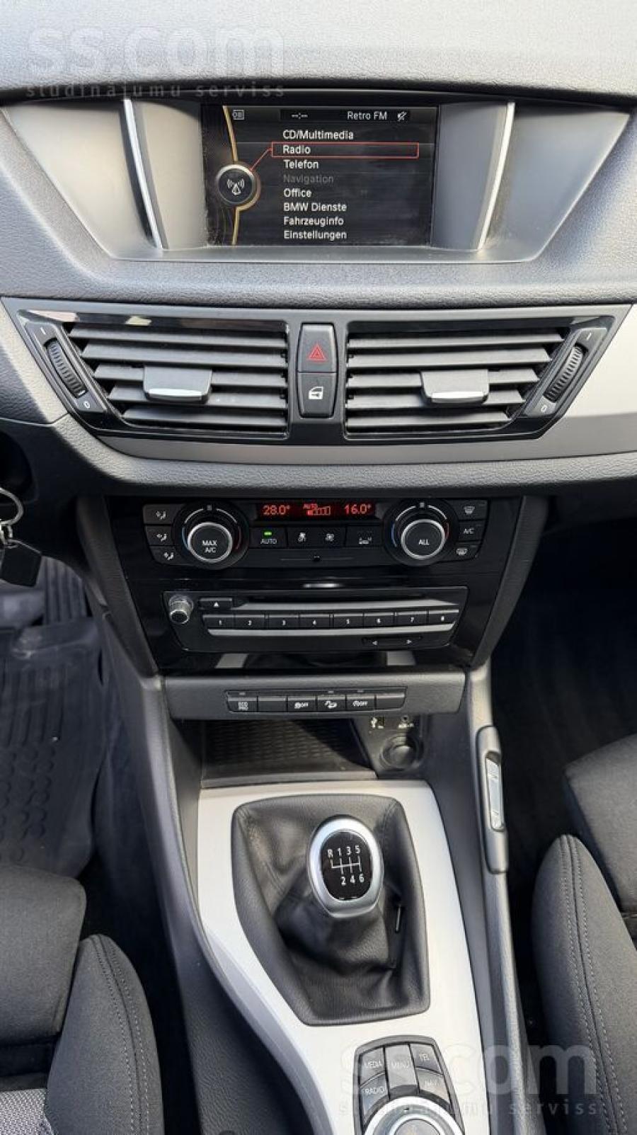 Zils BMW X1 2013 Liepāja, ar dzinēja tilpumu 2.00 L un nobraukumu 236 tūkst. km par 9000 €, foto 12 vietnē AUTOMOTO.COM.LV