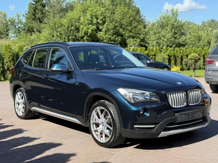 Zils BMW X1 2013 Utena, ar dzinēja tilpumu 2.00 L un nobraukumu 249 tūkst. km par 7950 €, foto 12 vietnē AUTOMOTO.COM.LV