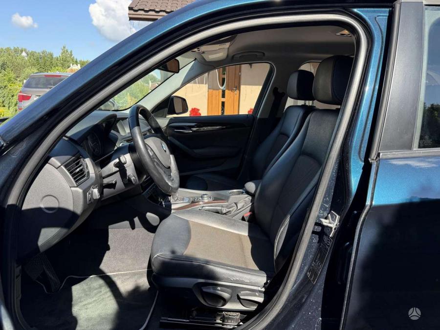 Zils BMW X1 2013 Utena, ar dzinēja tilpumu 2.00 L un nobraukumu 249 tūkst. km par 7950 €, foto 15 vietnē AUTOMOTO.COM.LV