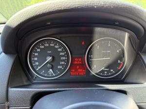 Zils BMW X1 2013 Utena, ar dzinēja tilpumu 2.00 L un nobraukumu 249 tūkst. km par 7950 €, foto 26 vietnē AUTOMOTO.COM.LV
