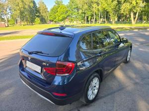 Blue BMW X1 2013 in Taurage, with an engine capacity of 2.00 L and mileage of 220 thousand km for 6499 €, photo 6 on AUTOMOTO.COM.LV