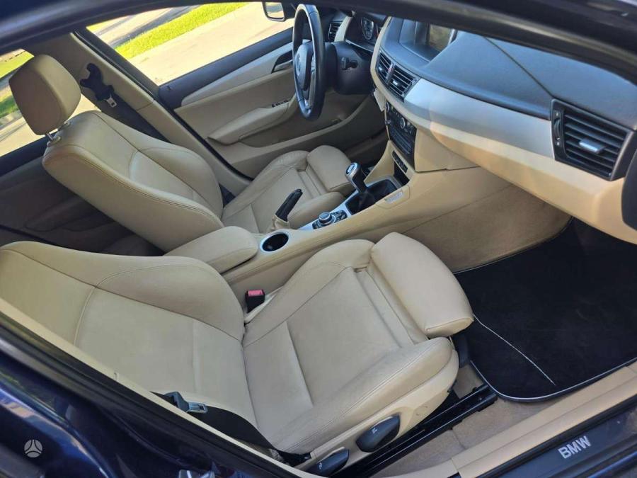 Blue BMW X1 2013 in Taurage, with an engine capacity of 2.00 L and mileage of 220 thousand km for 6499 €, photo 16 on AUTOMOTO.COM.LV