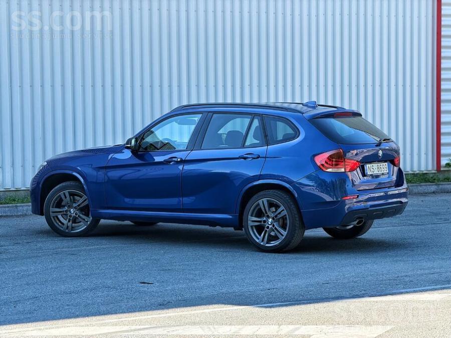 Zils BMW X1 2013 Rīga, ar dzinēja tilpumu 2.00 L un nobraukumu 308 tūkst. km par 9950 €, foto 5 vietnē AUTOMOTO.COM.LV