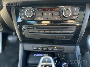 Zils BMW X1 2013 Rīga, ar dzinēja tilpumu 2.00 L un nobraukumu 308 tūkst. km par 9950 €, foto 10 vietnē AUTOMOTO.COM.LV