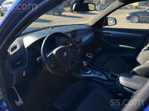 Zils BMW X1 2013 Rīga, ar dzinēja tilpumu 2.00 L un nobraukumu 308 tūkst. km par 9950 €, foto 11 vietnē AUTOMOTO.COM.LV