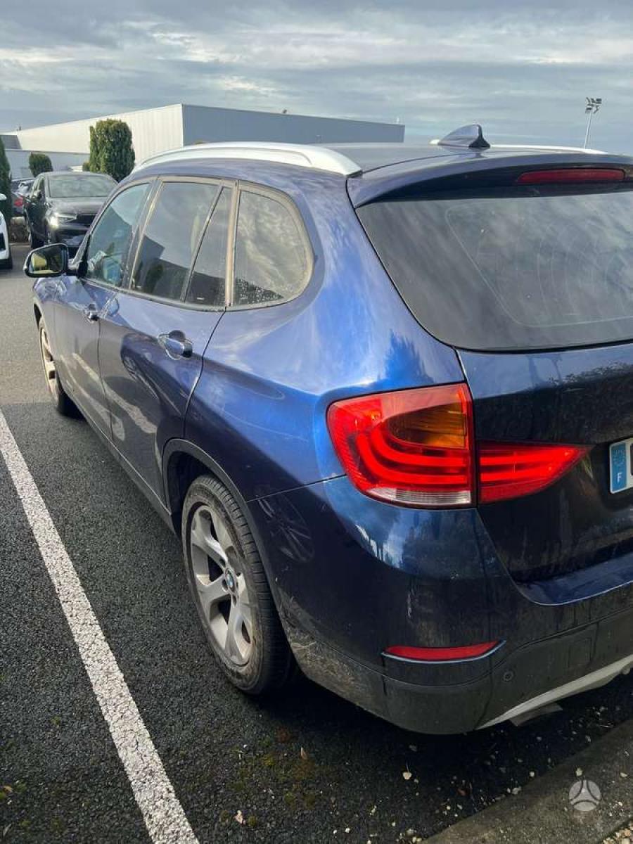 Blue BMW X1 2014 in Taurage, with an engine capacity of 2.00 L and mileage of 220 thousand km for 6900 €, photo 6 on AUTOMOTO.COM.LV