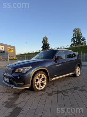 Zils BMW X1 2014 Daugavpils, ar dzinēja tilpumu 2.00 L un nobraukumu 310 tūkst. km par 7900 €, foto  vietnē AUTOMOTO.COM.LV