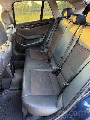 Zils BMW X1 2014 Daugavpils, ar dzinēja tilpumu 2.00 L un nobraukumu 310 tūkst. km par 7900 €, foto 9 vietnē AUTOMOTO.COM.LV