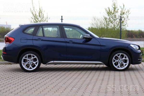 Blue BMW X1 2014 in Riga, with an engine capacity of 2.00 L and mileage of 251 thousand km for 7750 €, photo 6 on AUTOMOTO.COM.LV