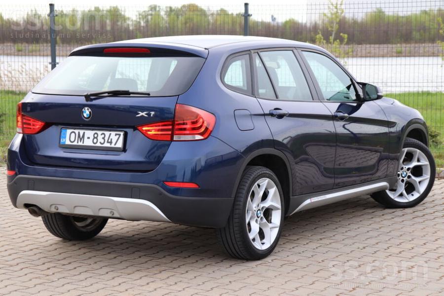 Blue BMW X1 2014 in Riga, with an engine capacity of 2.00 L and mileage of 251 thousand km for 7750 €, photo 9 on AUTOMOTO.COM.LV
