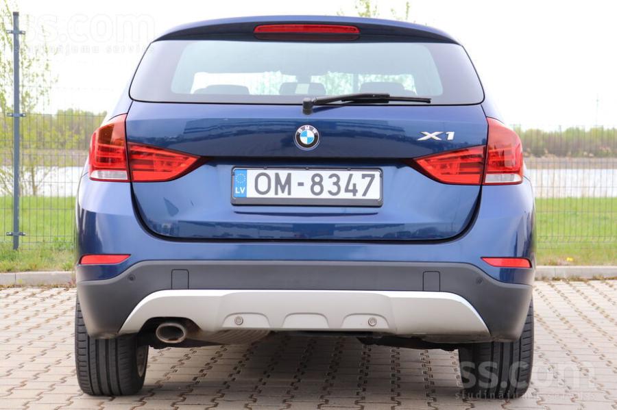 Blue BMW X1 2014 in Riga, with an engine capacity of 2.00 L and mileage of 251 thousand km for 7750 €, photo 10 on AUTOMOTO.COM.LV