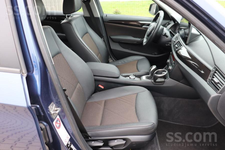 Blue BMW X1 2014 in Riga, with an engine capacity of 2.00 L and mileage of 251 thousand km for 7750 €, photo 20 on AUTOMOTO.COM.LV