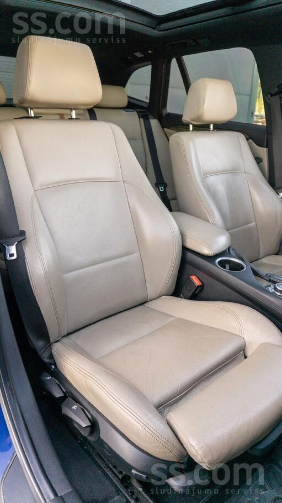 Blue BMW X1 2014 in Riga, with an engine capacity of 2.00 L and mileage of 269 thousand km for 9490 €, photo 26 on AUTOMOTO.COM.LV