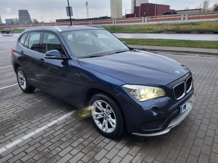Zils BMW X1 2014 Kauņa, ar dzinēja tilpumu 2.00 L un nobraukumu 199 tūkst. km par 9800 €, foto 12 vietnē AUTOMOTO.COM.LV
