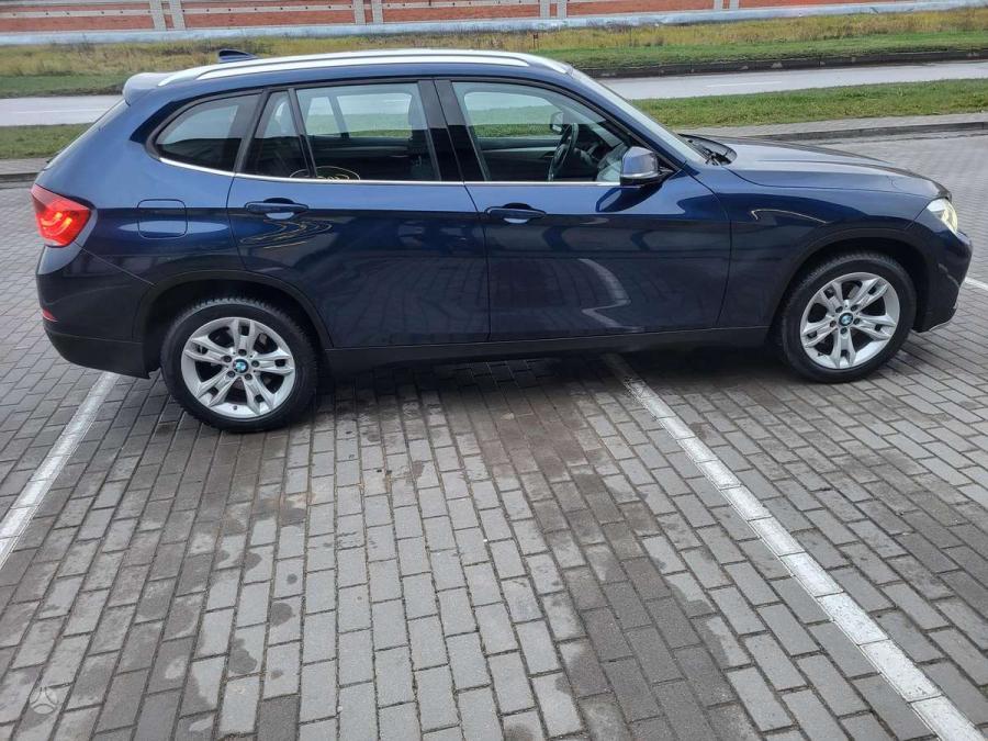 Zils BMW X1 2014 Kauņa, ar dzinēja tilpumu 2.00 L un nobraukumu 199 tūkst. km par 9800 €, foto 13 vietnē AUTOMOTO.COM.LV