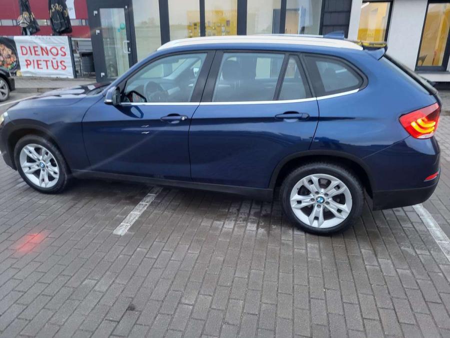 Zils BMW X1 2014 Kauņa, ar dzinēja tilpumu 2.00 L un nobraukumu 199 tūkst. km par 9800 €, foto 19 vietnē AUTOMOTO.COM.LV