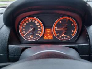 Zils BMW X1 2014 Kauņa, ar dzinēja tilpumu 2.00 L un nobraukumu 199 tūkst. km par 9800 €, foto 21 vietnē AUTOMOTO.COM.LV