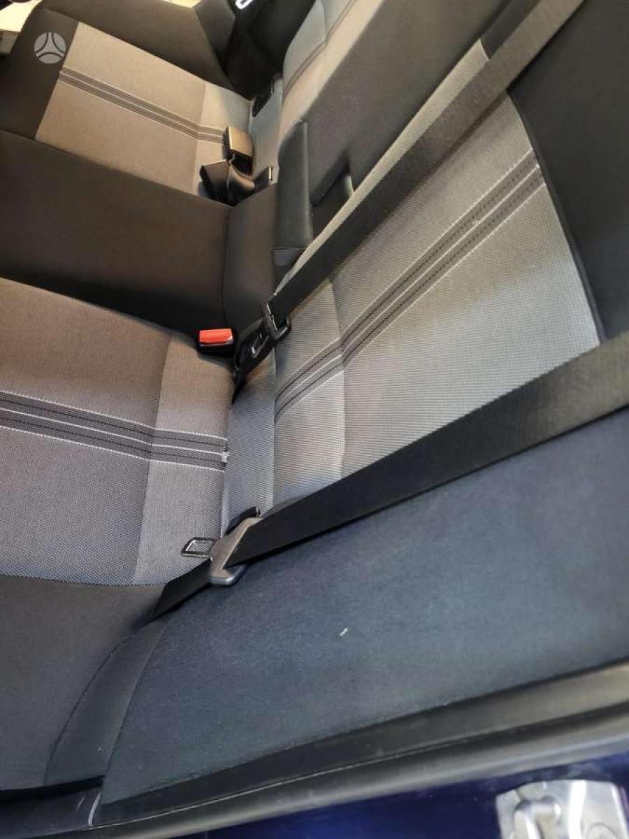 Zils BMW X1 2014 Kauņa, ar dzinēja tilpumu 2.00 L un nobraukumu 199 tūkst. km par 9800 €, foto 38 vietnē AUTOMOTO.COM.LV