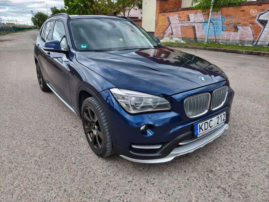 Zils BMW X1 2014 Šauļi, ar dzinēja tilpumu 2.00 L un nobraukumu 180 tūkst. km par 9500 €, foto 4 vietnē AUTOMOTO.COM.LV