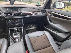 Zils BMW X1 2014 Šauļi, ar dzinēja tilpumu 2.00 L un nobraukumu 180 tūkst. km par 9500 €, foto 10 vietnē AUTOMOTO.COM.LV