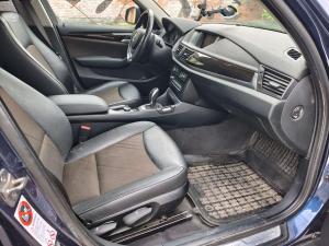 Zils BMW X1 2014 Šauļi, ar dzinēja tilpumu 2.00 L un nobraukumu 180 tūkst. km par 9500 €, foto 12 vietnē AUTOMOTO.COM.LV