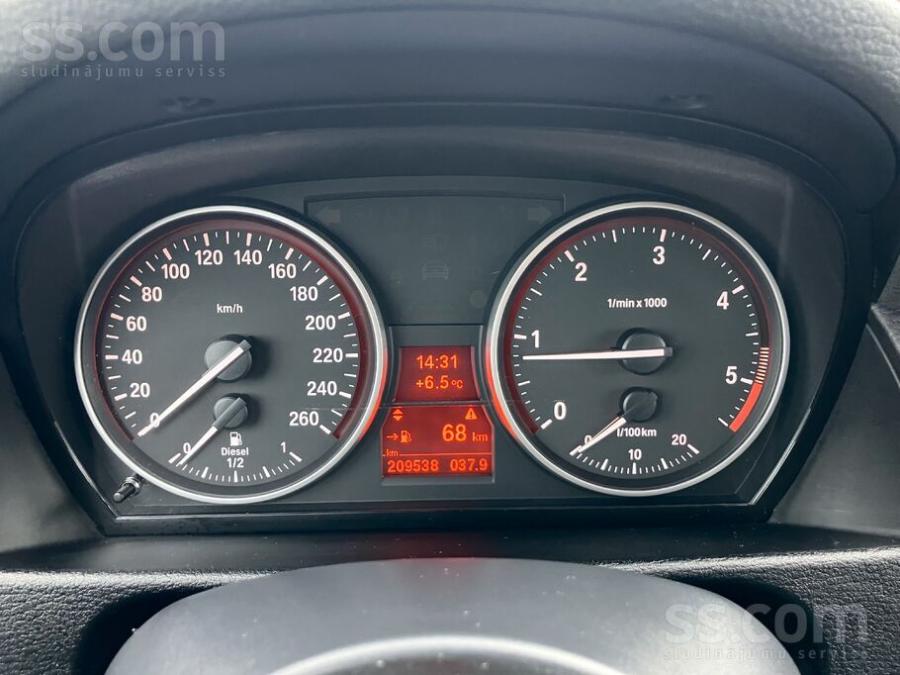 Zils BMW X1 2015 Talsi, ar dzinēja tilpumu 2.00 L un nobraukumu 210 tūkst. km par 10999 €, foto 11 vietnē AUTOMOTO.COM.LV