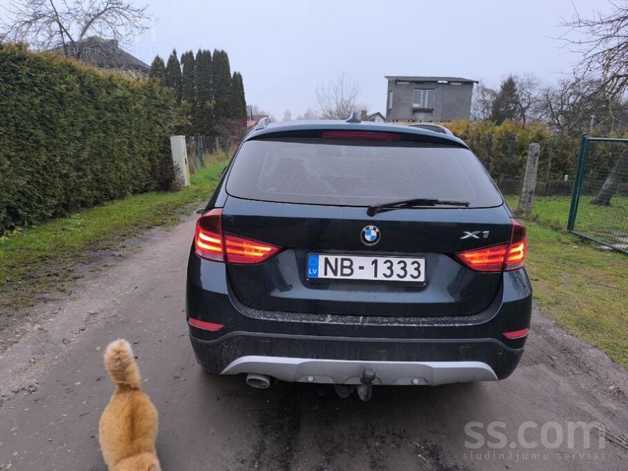 Zils BMW X1 2015 Jelgava, ar dzinēja tilpumu 2.00 L un nobraukumu 201 tūkst. km par 9998 €, foto 5 vietnē AUTOMOTO.COM.LV