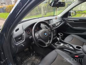 Zils BMW X1 2015 Jelgava, ar dzinēja tilpumu 2.00 L un nobraukumu 201 tūkst. km par 9998 €, foto 9 vietnē AUTOMOTO.COM.LV