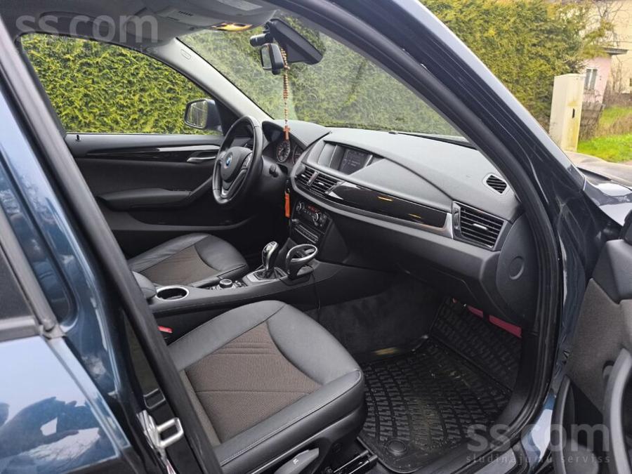 Zils BMW X1 2015 Jelgava, ar dzinēja tilpumu 2.00 L un nobraukumu 201 tūkst. km par 9998 €, foto 12 vietnē AUTOMOTO.COM.LV