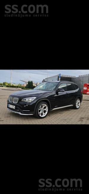 Zils BMW X1 2015 Rīga, ar dzinēja tilpumu 2.00 L un nobraukumu 333 tūkst. km par 7300 €, foto 1 vietnē AUTOMOTO.COM.LV