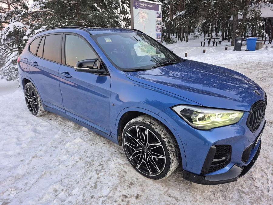 Zils BMW X1 2016 Viļņa, ar dzinēja tilpumu 2.00 L un nobraukumu 232 tūkst. km par 17800 €, foto 6 vietnē AUTOMOTO.COM.LV