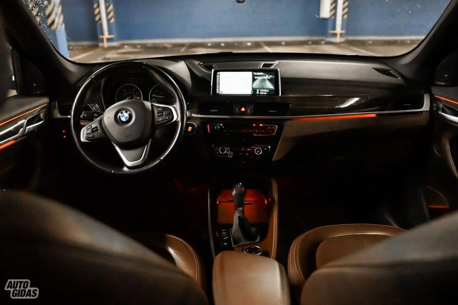 Blue BMW X1 2016 in Vilnius, with an engine capacity of 2.00 L and mileage of 145 thousand km for 19999 €, photo 27 on AUTOMOTO.COM.LV