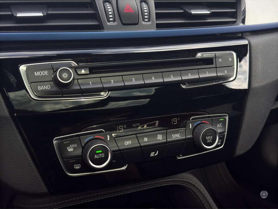 Zils BMW X1 2016 Kauņa, ar dzinēja tilpumu 2.00 L un nobraukumu 199 tūkst. km par 14799 €, foto 17 vietnē AUTOMOTO.COM.LV